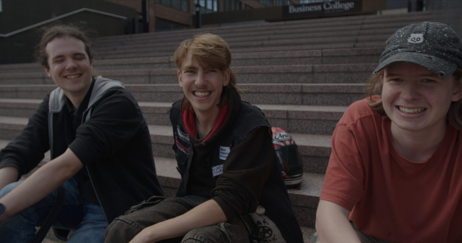 Hands deep – a journey into the demoscene – documentary - Ohjelma ...